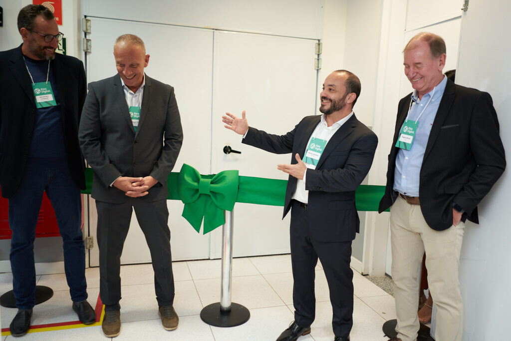 Com investimento de mais de R$100 milhões, Elea Digital inaugura a expansão do seu data center ...